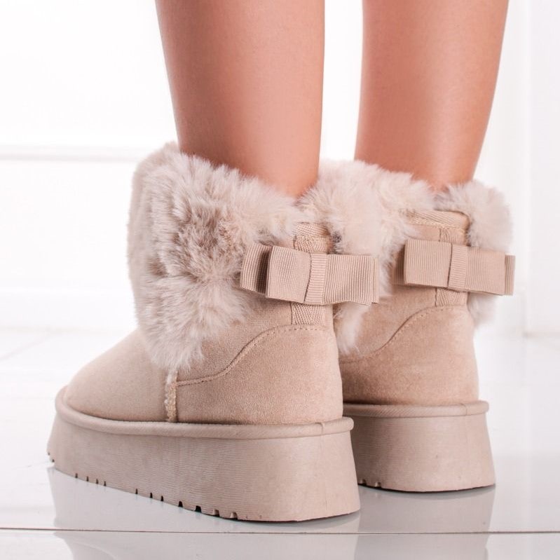 Wonder Fluffy Boots – DESTINY